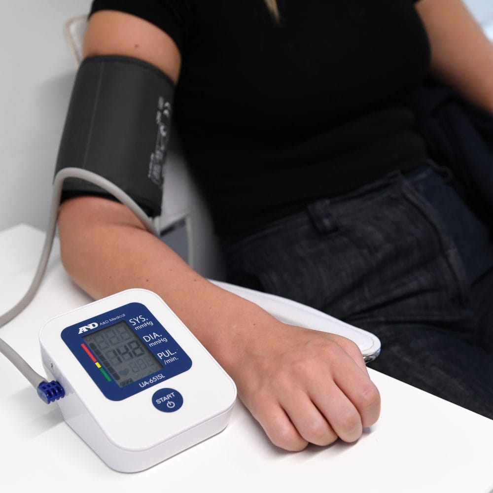 Immediate Life Support Course (ILS) | ECG Training